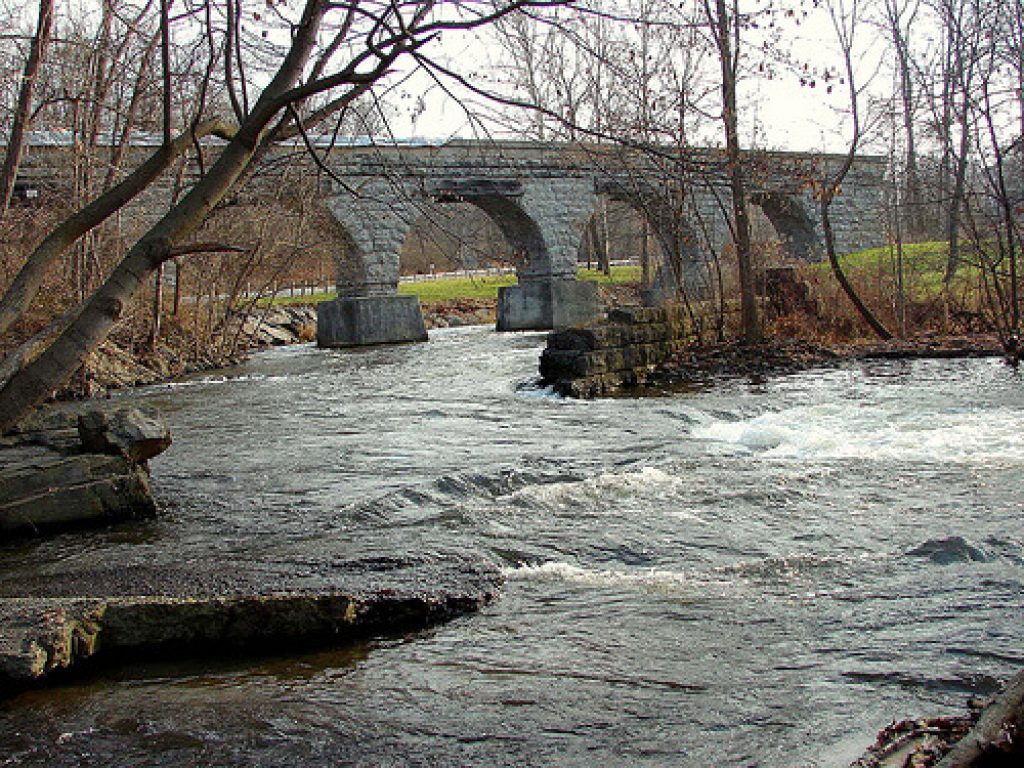 Five Stone Arch Bridge – Pakenham